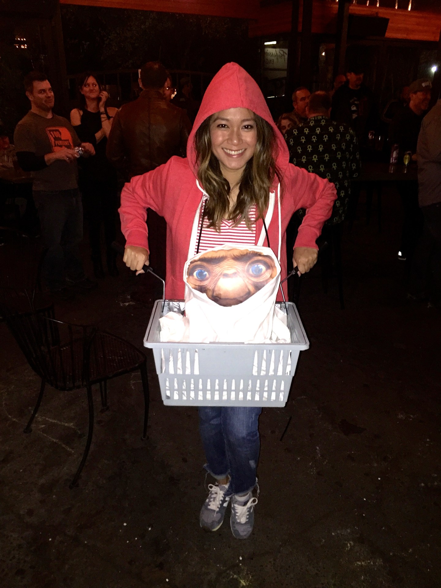 DIY: E.T. & ELLIOT COSTUME